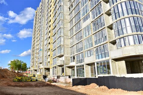 Construction Of Skeleton Erection Of Multi Storey Building High Rise