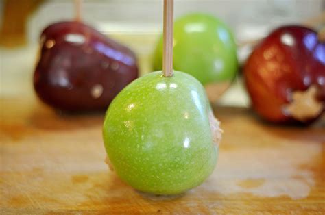 Peanut Butter Stuffed Gourmet Caramel Apples Look Ma No Core