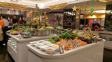 Pj Hilton Presents The Lagenda P Ramlee Assisted Ramadan Buffet Dinner Roadtrippersasia