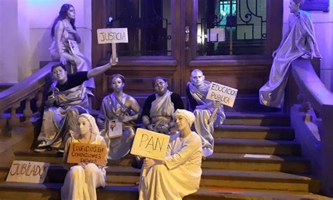 El Arte Como Forma De Protesta Pacífica Radio 3 Cadena Patagonia