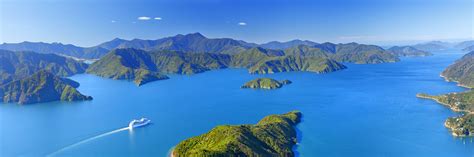 Lift Myanmar သင်က အနုပညာဖန်တီးသူတယောက်လား သင်ရေးဆွဲထားတဲ့ ပန်းချီတွေနဲ့ မြန်မာနိုင်ငံကို