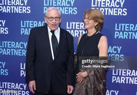 Bob Woodward And Elsa Walsh Attend Literacy Partners For An Evening News Photo Getty Images