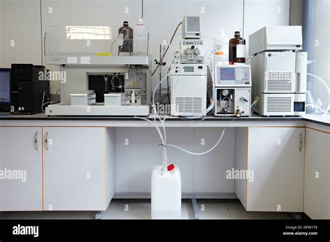 Hplc Machine