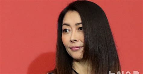 러브레터 나카야마 미호 사인 목욕 중 불의의 사고