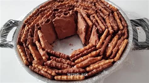 طرز تهیه ی کیک یخچالی قالبی