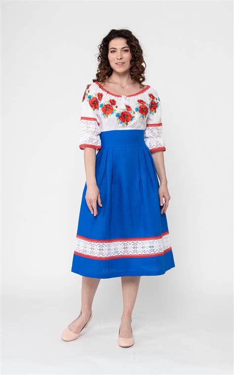 Плаття вишиванка міді сине і біле Маки волошки різнокольорові купити в інтернет магазині Синій