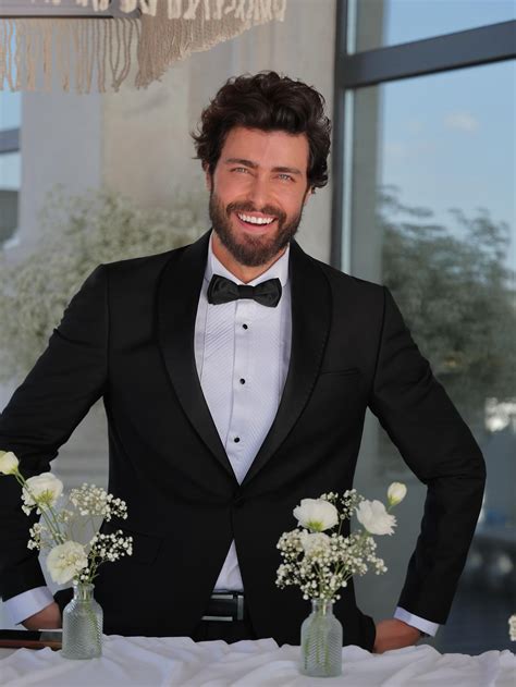 Michael Kebbebé مايكل كبّابة