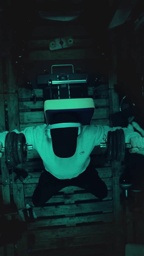 有关fitnessmotivation 个人培训 休閒 俯卧撑 俯卧撑平板撑 俯卧撑练习 健康 健康与保健 健身 健身之旅 健身习惯 健身器材 健身房 健身房重量