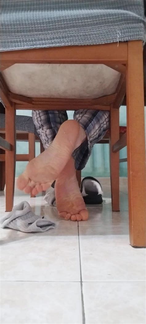 Guys Sexy Shoeplay Under Chair