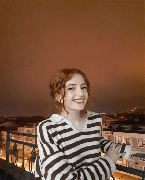 Semanur Kayhan Medium