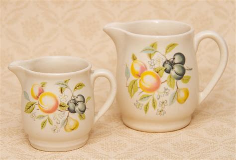 Sylvac Ware Pair Of Jugs Fruit Pattern Vintage Pottery Love Vintage