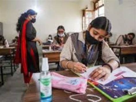 Maharashtra Free Higher Education For Girls From Ews Sebc And Obc Segments