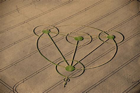 Crop Circles Are Fcking Mesmerizing To Look At From Above