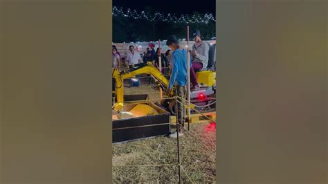 කානිවල් එකකට ගියාට බැකෝ එකක වැඩ කරන්න තිබුනෙ නෑ නේද 😁😄 කොහොමද පොඩි වුනාට බැකෝ වැඩ 👆👆👆👆 Youtube