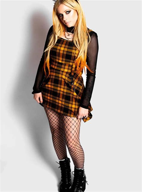 Avril Lavigne Nude Porn Pictures Xxx Photos Sex Images 4056153 Pictoa