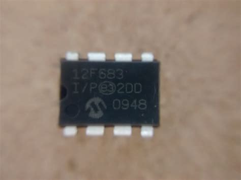 pic12f683 microcontroller dip 8 a2d electronics