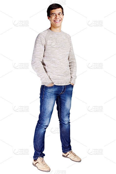 手插在口袋里的家伙