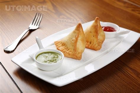 사모사 유토이미지 상세페이지 베이직샵 사진 20379565