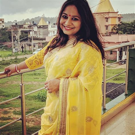 Richa Jha Medium