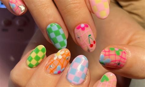 45 Of The Coolest Checkered Nail Designs To Copy In 2024