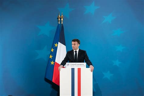 Gazeta Pl В Киеве вызвали тревогу итоги парламентских выборов во Франции