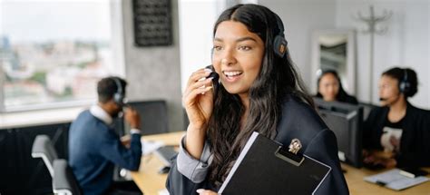 why callback widgets are essential for the travel industry convermore