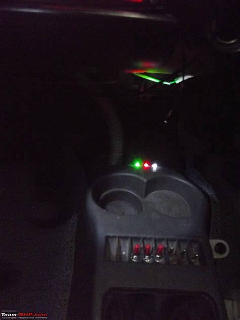 DIY L E D Based Battery Monitor And In Console Integrated Volt USB Charger Team BHP