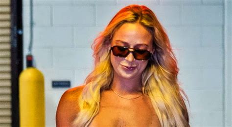 Social Media Is Going Wild After Discovering Phoenix Mercurys Stunning Star Sophie Cunningham