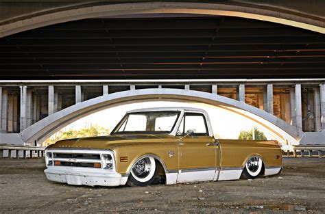 Goldilocks Mid 60s Custom C10