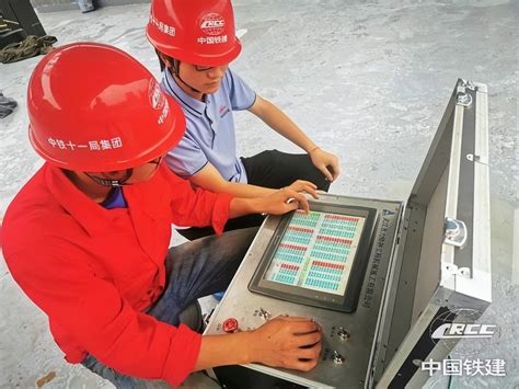 世界首例中低速磁浮道岔梁顺利完成顶推 标件库
