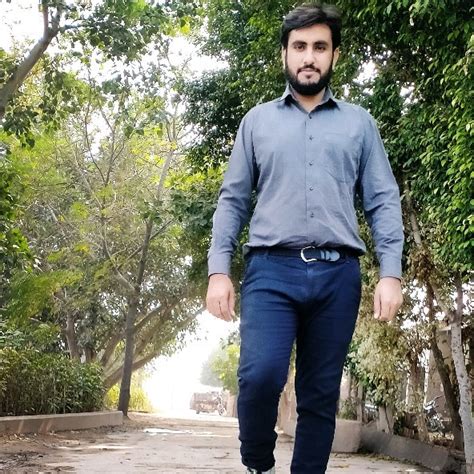 Muhammad Naeem Khan Project Engineer Tesla Solar Linkedin