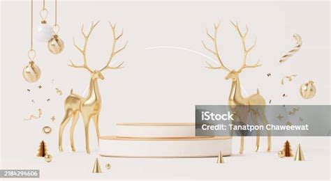 3d 렌더링 메리 크리스마스 휴일 배경 빈 무대 연단 황금 공 순록 배너 색종이 조각으로 장식 0명에 대한 스톡 사진 및 기타 이미지 Istock