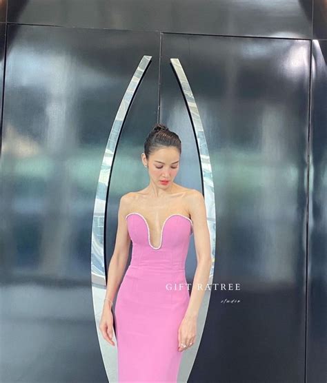 Sexy On Twitter เจ๊แพท