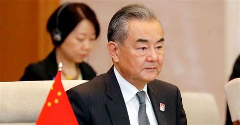 Китай похвалився що його мирний план щодо України підтримали понад 20 країн — Світ