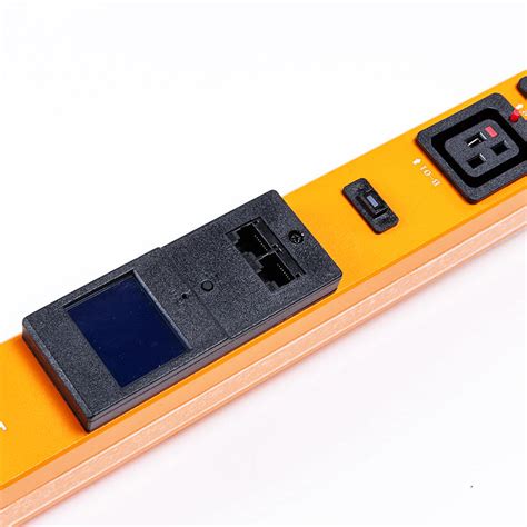 Wholesale 20 Outlets Iec C13 Iec C19 Lockable Sockets 1u Hot Swappable