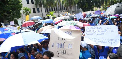Profesores Exigen Aumento Salarial La Lupa Del Sur