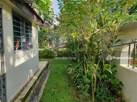 Rare Nice Regular Plot Of Semi D Freehold Can Rebuilt To A Bungalow