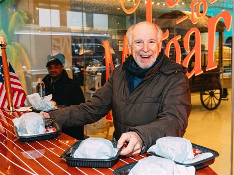 Cheeseburger In Paradise Jimmy Buffett Gets Fans Ready For Escape To