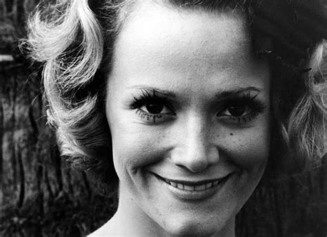 Footloose Actress Lynne Marta Dies Aged 78 Metro News