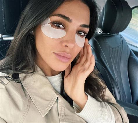 Дімопулос із 5 річною донькою показалися разом на процедурах краси Читайте на Ukr Net