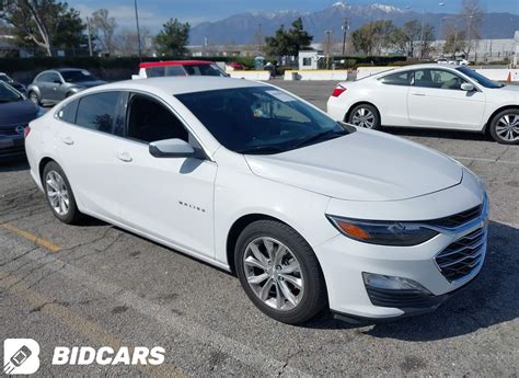 2019 Chevrolet Malibu Lt 1g1zd5stxkf139772 Bidcars