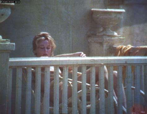 Naked Margarita Terekhova In Santa Esperanta