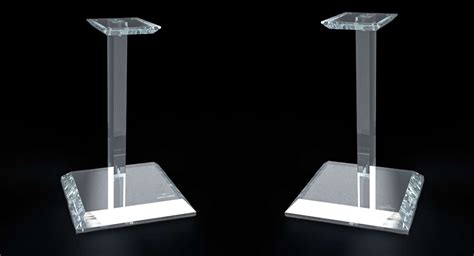 Universal Stands Clear Plexiglass
