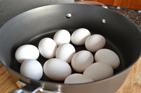 With A Lil Twist How To Boil An Egg Hard Boil