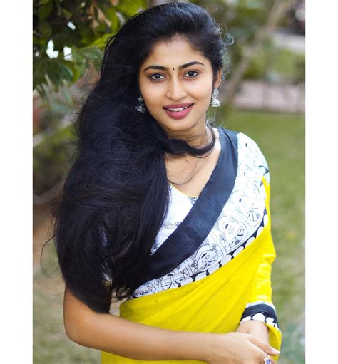 காந்த பார்வையால் சுண்டி இழுக்கும் இளம் சீரியல் நடிகை வைஷ்ணவி அருள்மொழி… அழகிய புகைப்படங்கள் இதோ