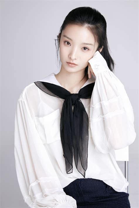 演员李玉怀念演员大山谷图库