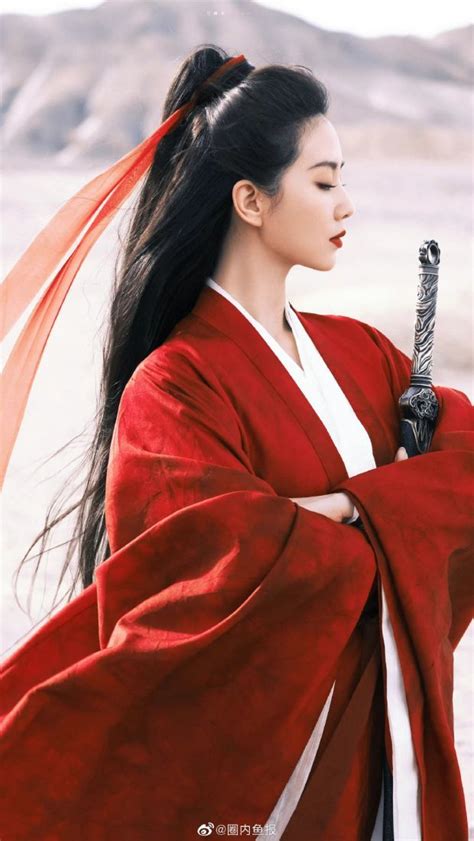 刘诗诗古装好飒 红衣女侠风造型亮眼腾讯新闻