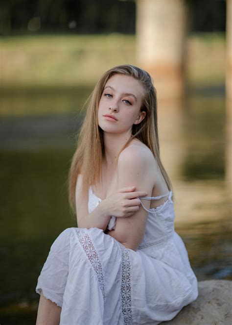American Beautiful Girl Photos Download The Best Free American