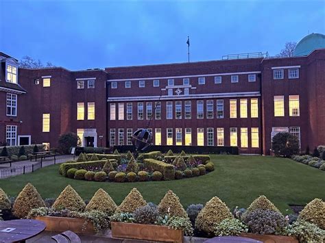 Kaloyan B Bozhanov On Linkedin Очакванията от хората са за сметка на очакванията към себе си