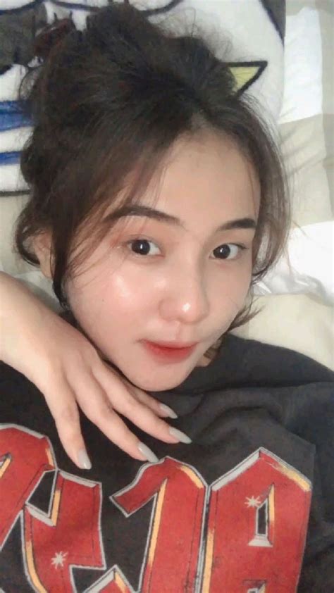 Pin Oleh Tania Arieningtyas Di Gadis Pirang Pemain Bola Wanita Gadis